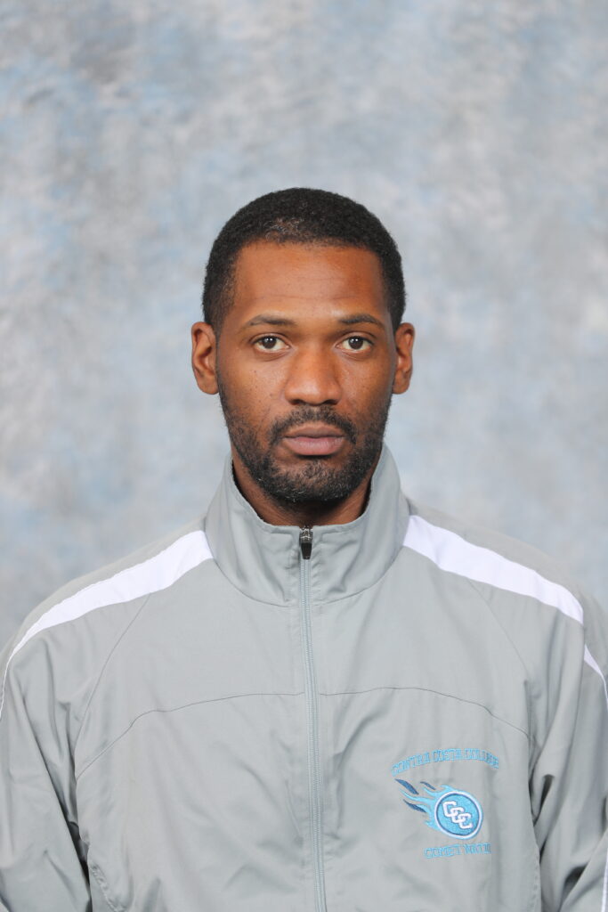 1 COMETS MENS BASKETBALL